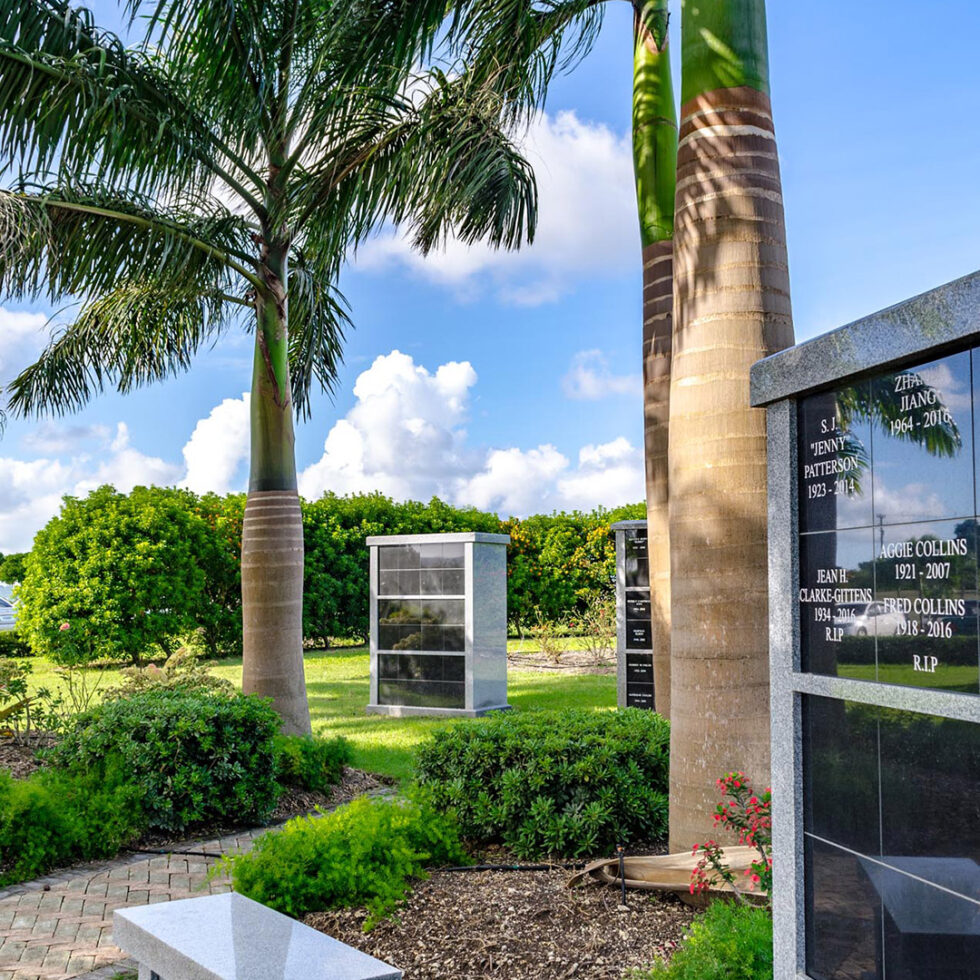 Memorial Services | Coral Ridge Memorial Gardens